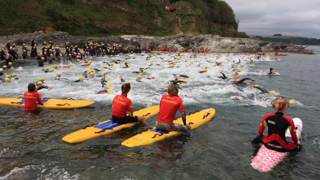 RNLI Castle 2 Castle Swim 2022 - JustGiving