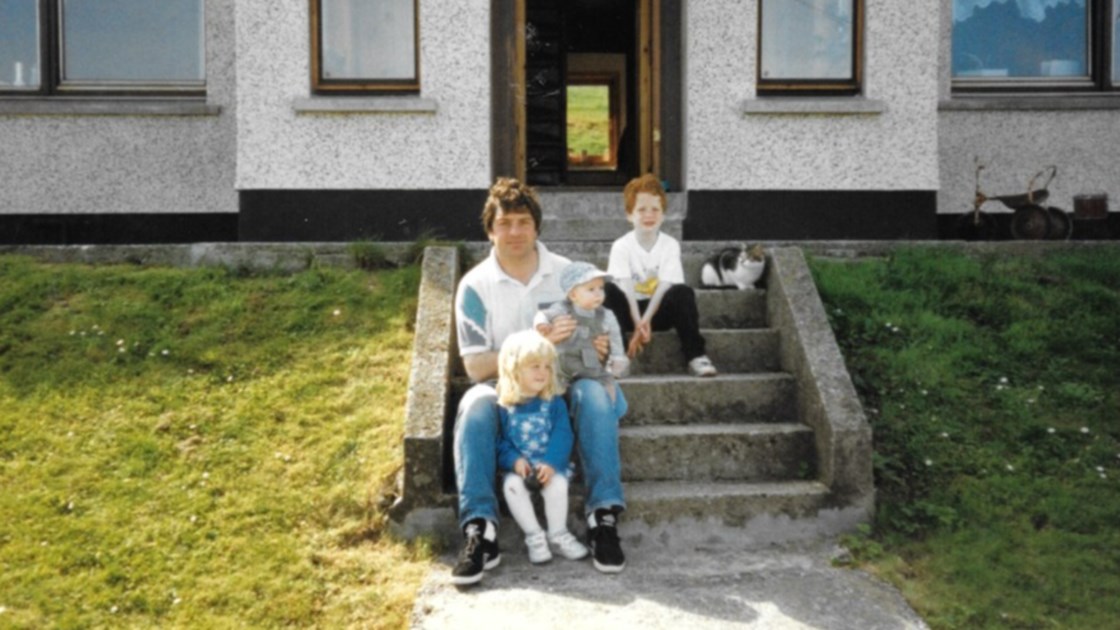 Sarah Gray and Eoin Leask is fundraising for The Brain Tumour Charity