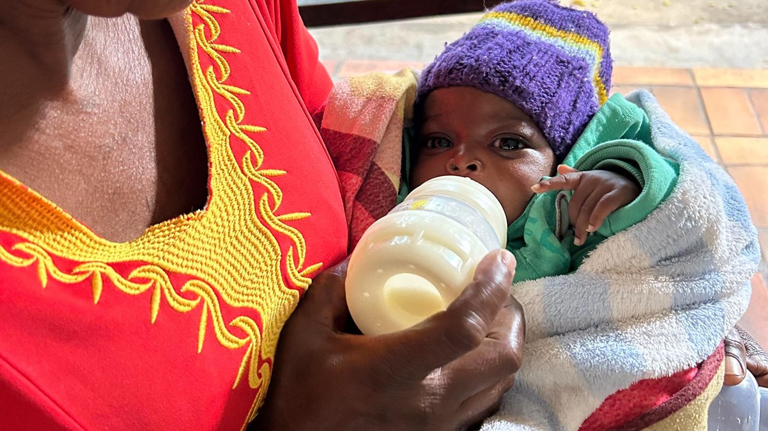 Robert Garlick is fundraising for Open Arms Malawi