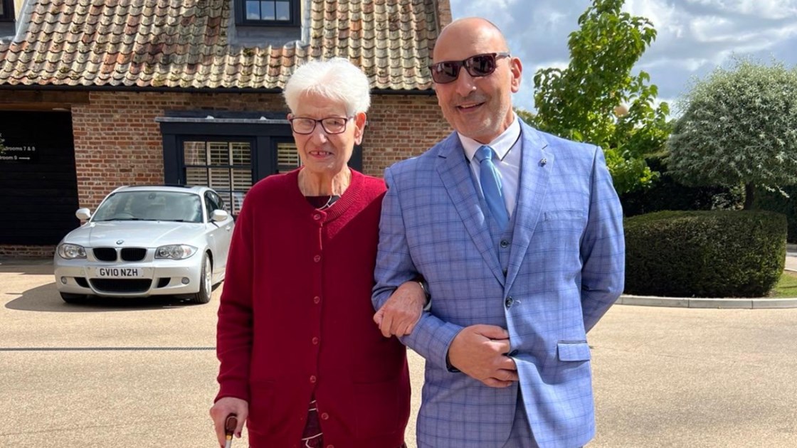 Liberato Di-ioia is fundraising for Dementia UK