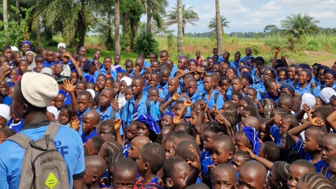 Jess Harker is fundraising for Street Child