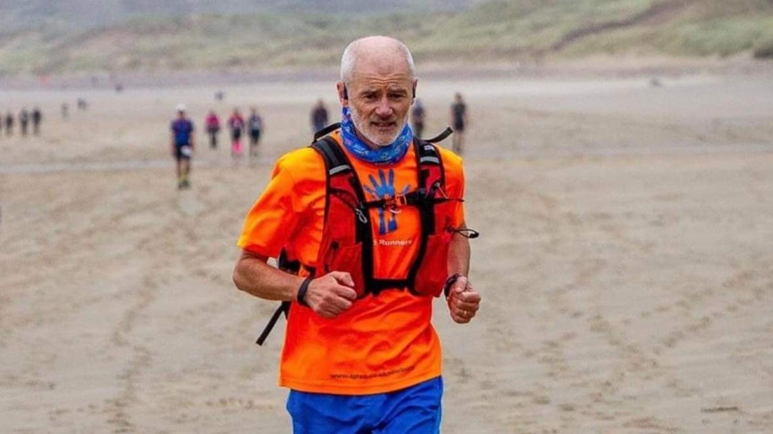 David Clyde is fundraising for Sue Ryder