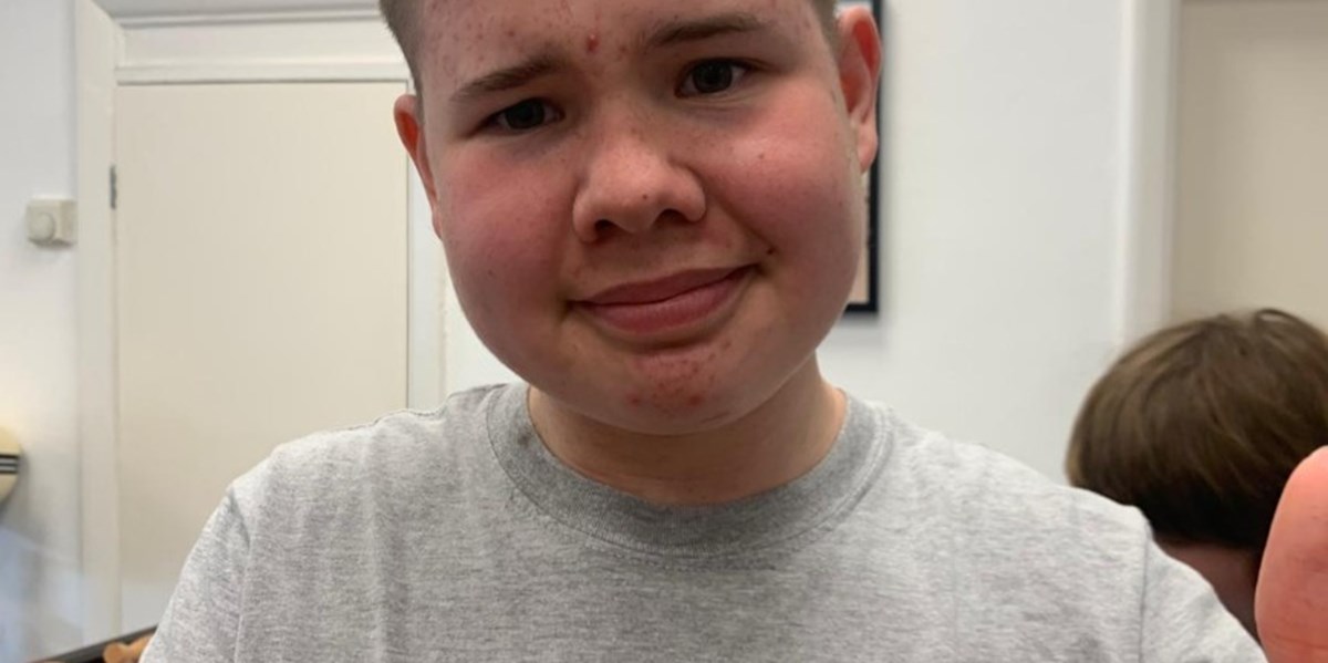 Helen Crowe is fundraising for Young Lives vs Cancer