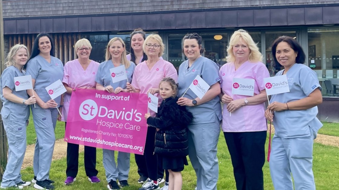Paula Hamer is fundraising for St David's Hospice Care (Gwent and S. Powys)