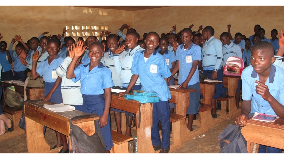 Andrew Hindle is fundraising for Building Schools for Africa