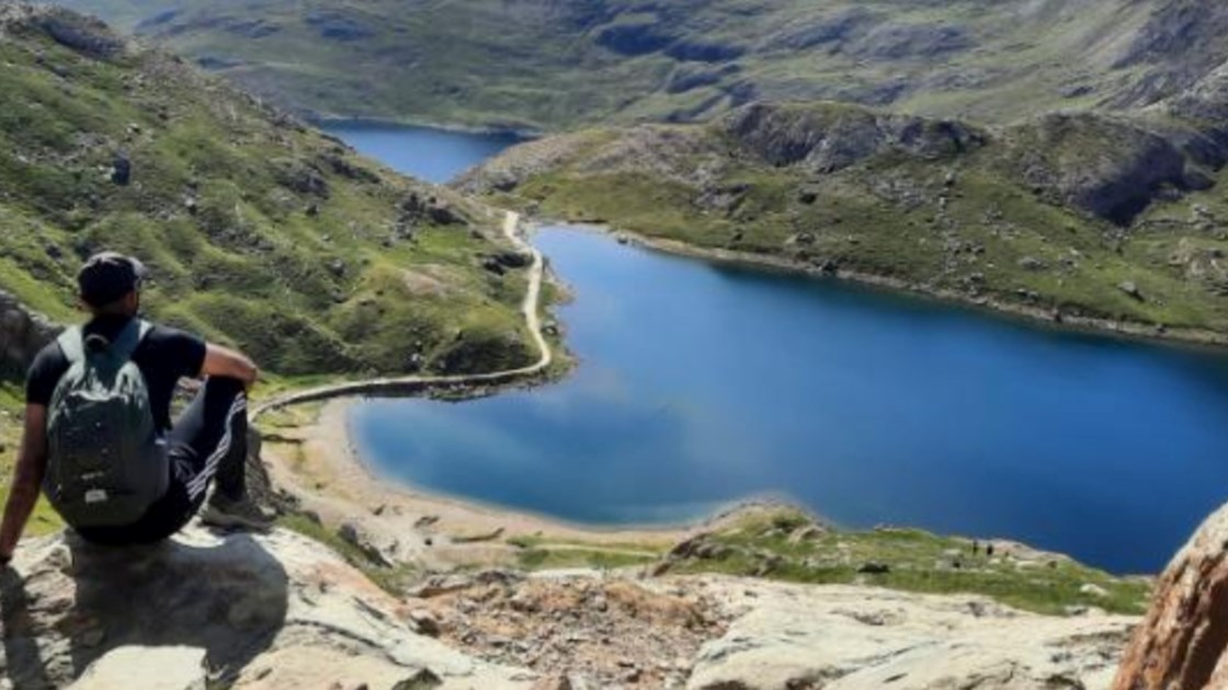 Naveed Mahmood is fundraising for Humanity First UK