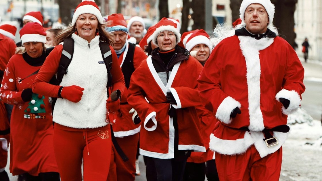 Dougie Mac Santa Dash 2025 - JustGiving