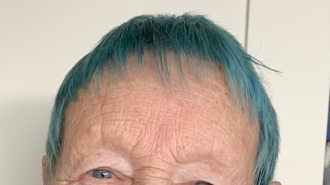 Cath is changing her hair to the crazy colour of turquoise, in aid of ...