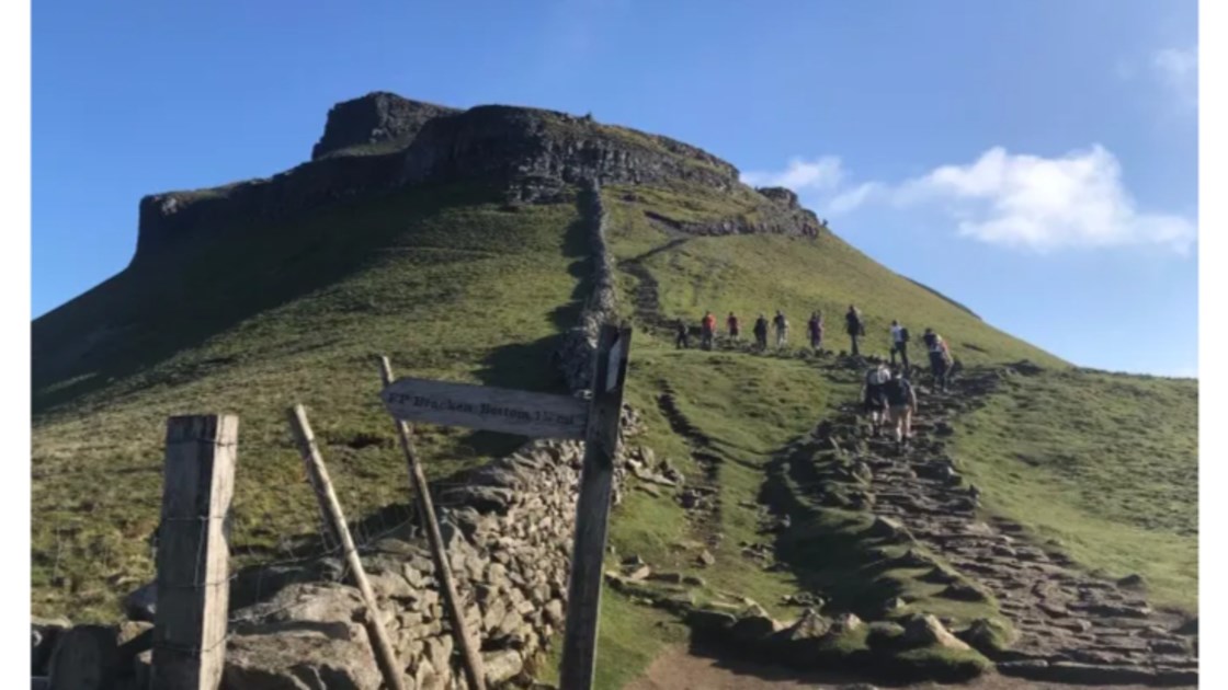 HOWARD MOXON is fundraising for British Heart Foundation