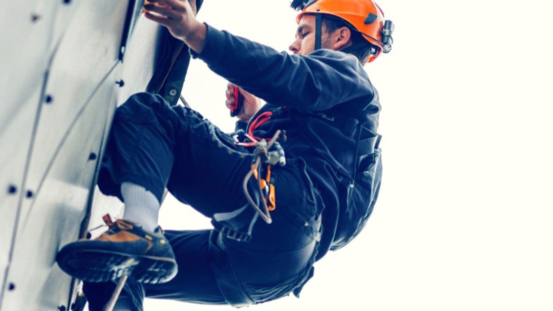 Rebecca Lambert is fundraising for Barnsley Hospice