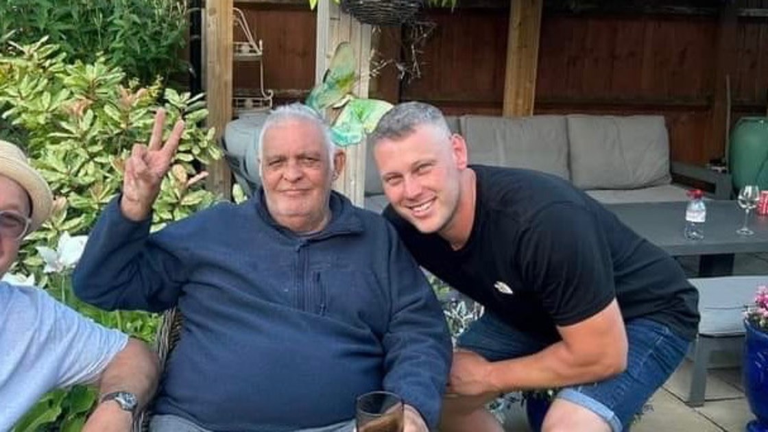 Alex Chaplin is fundraising for Isabel Hospice