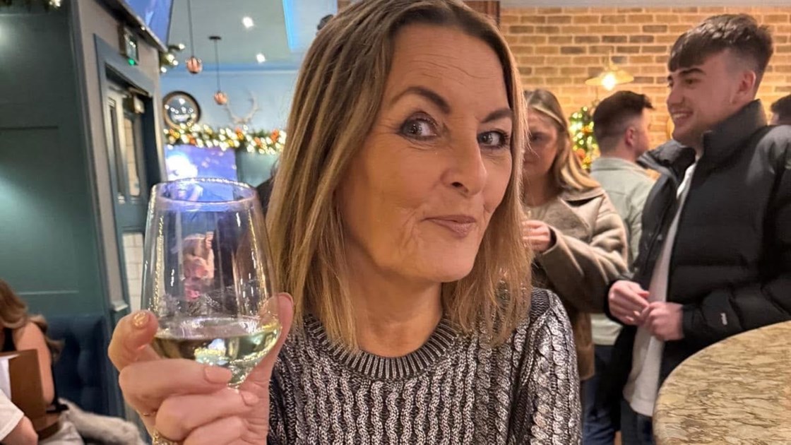 Marching in Memory of Mary is fundraising for Macmillan Cancer Support