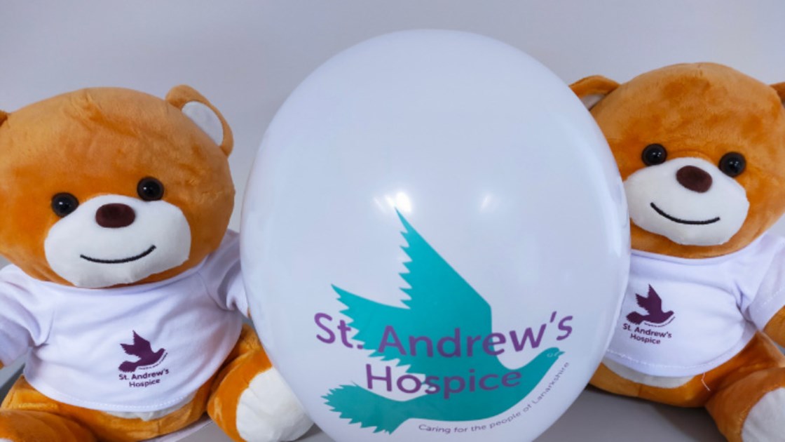 Linzi Bowden is fundraising for St Andrew's Hospice, Lanarkshire