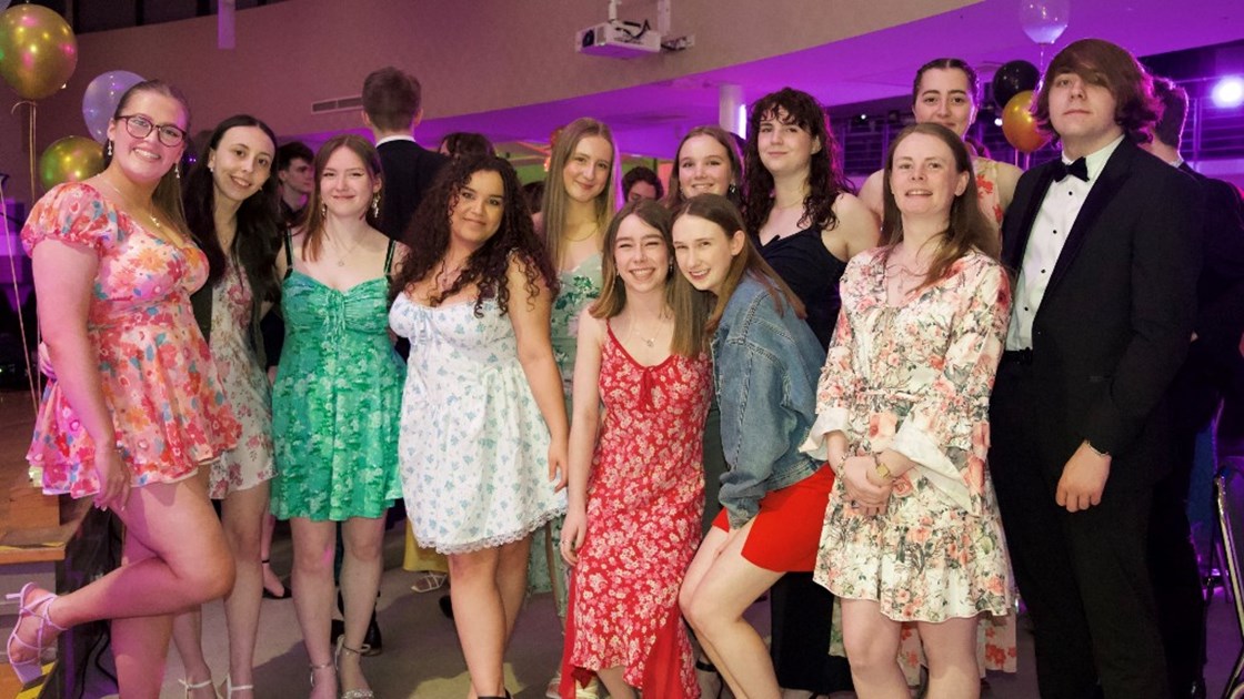 UoY Trampoline Club 12-hour bounce 2024 - JustGiving