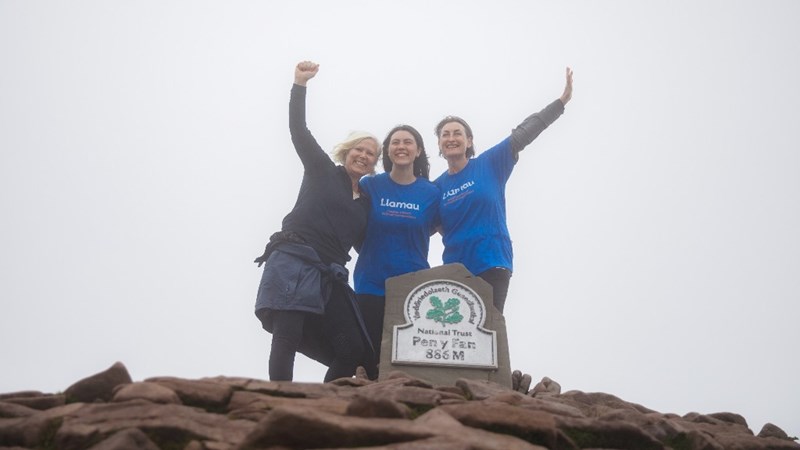 Hike for Llamau - JustGiving