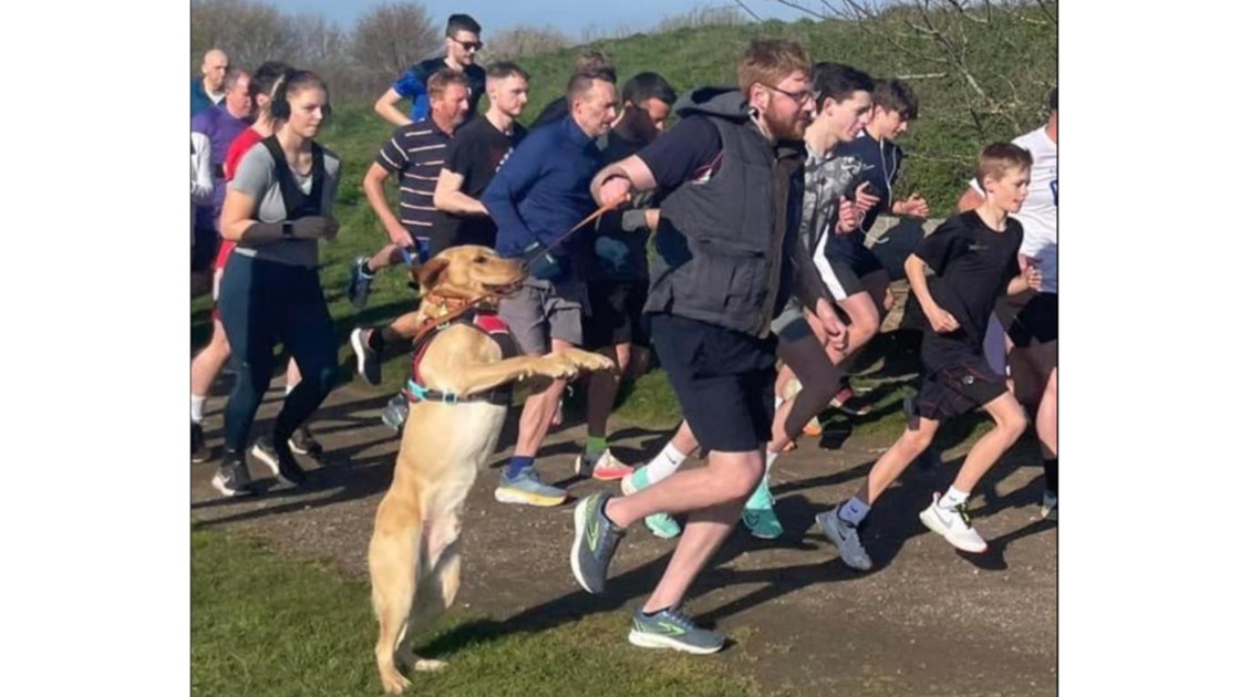 Elliott Moulster is fundraising for Mind