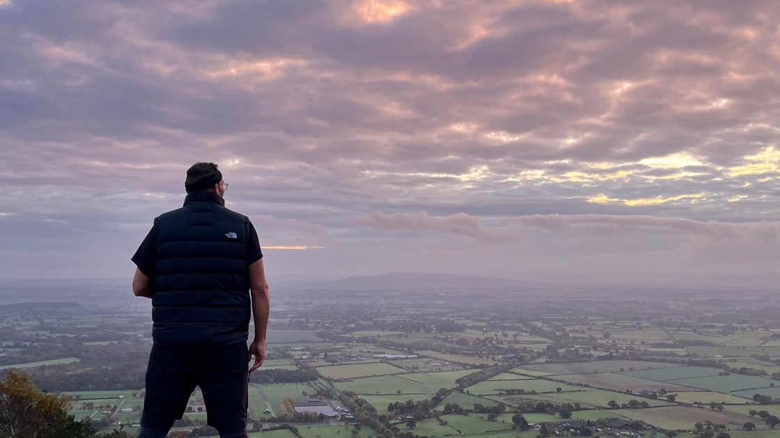 Stuart Sims is fundraising for Cancer Research UK