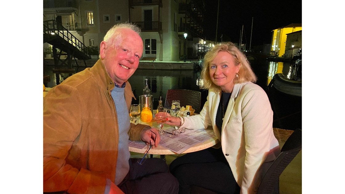 Deborah Mackenzie REGAN is fundraising for Alzheimer's Society