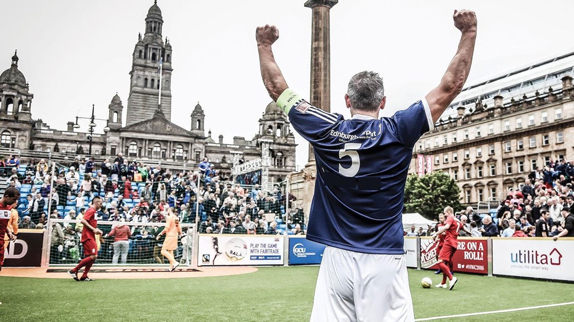 darren roy is fundraising for Street Soccer Group