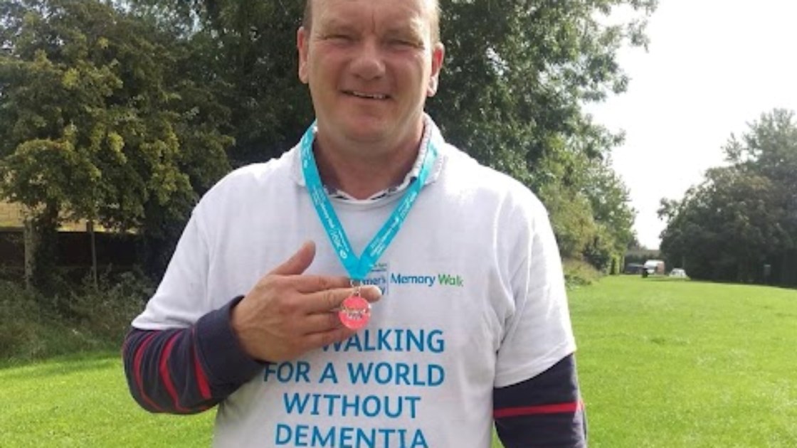 Neil Grant is fundraising for Dementia UK