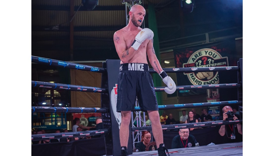 Mike Shallcross is fundraising for Douglas Macmillan Hospice