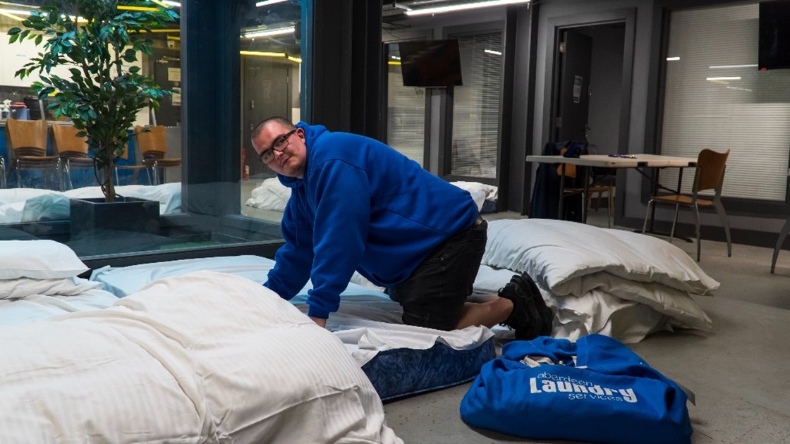 Sponsor A Bed Today To Stop Someone From Sleeping On The Streets ...