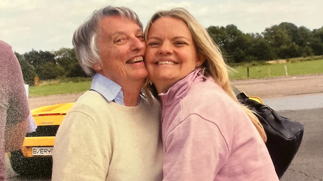 Claire Laidler is fundraising for Mountbatten Isle of Wight