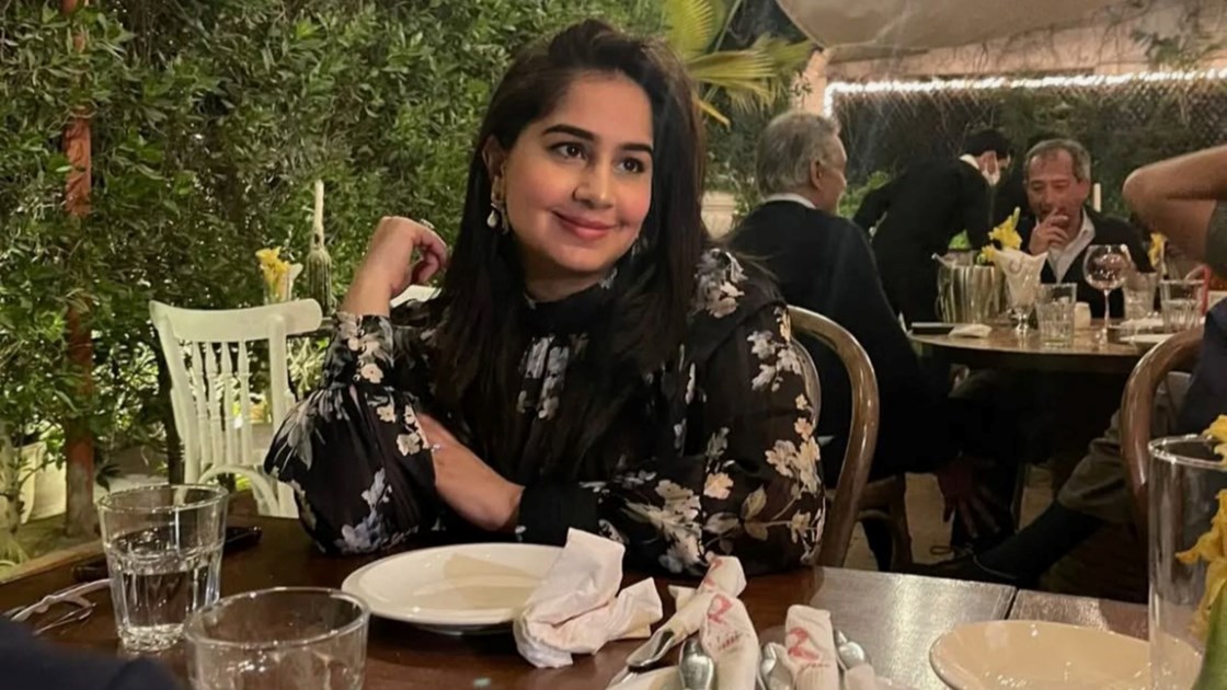 Zoya Paracha is fundraising for Imran Khan Cancer Appeal, Inc.