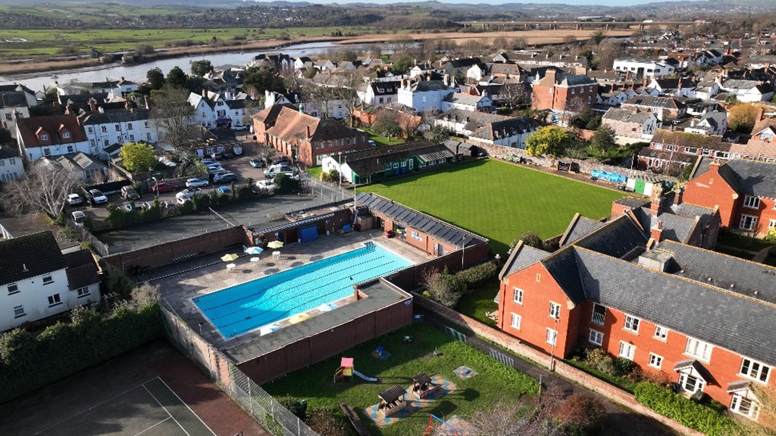 Topsham Swimming Pool improvements - JustGiving
