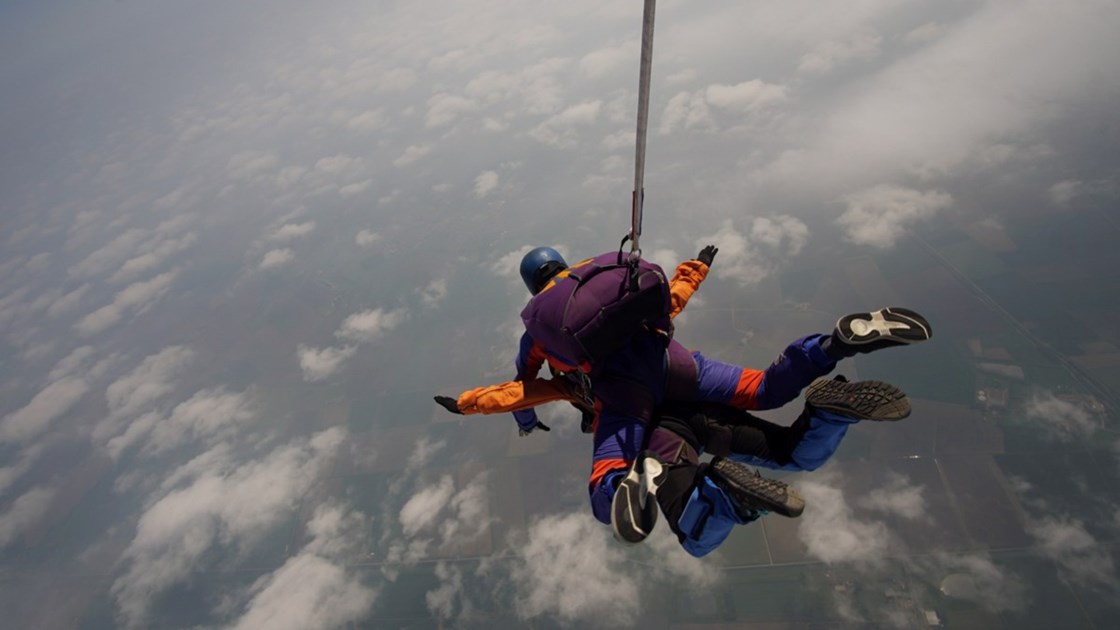 Ross Buck is fundraising for Star Throwers - Cancer Support Charity