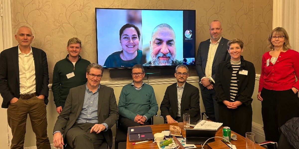 Resi Runners Riders - Prof Richard, Larry and Emma is fundraising for ...