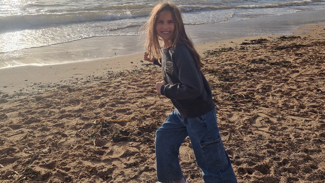 Emma Simmonds is fundraising for Young Lives vs Cancer
