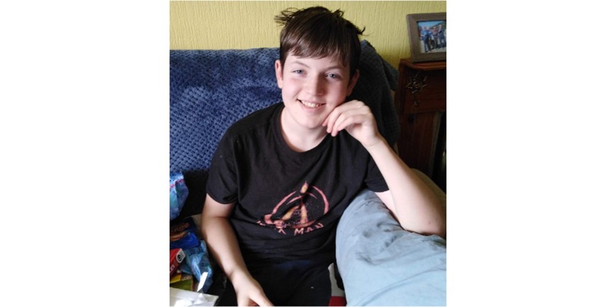 Andrew Risbridger is fundraising for YESS