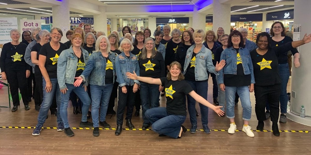 Maureen Gregory is fundraising for Alzheimer's Society