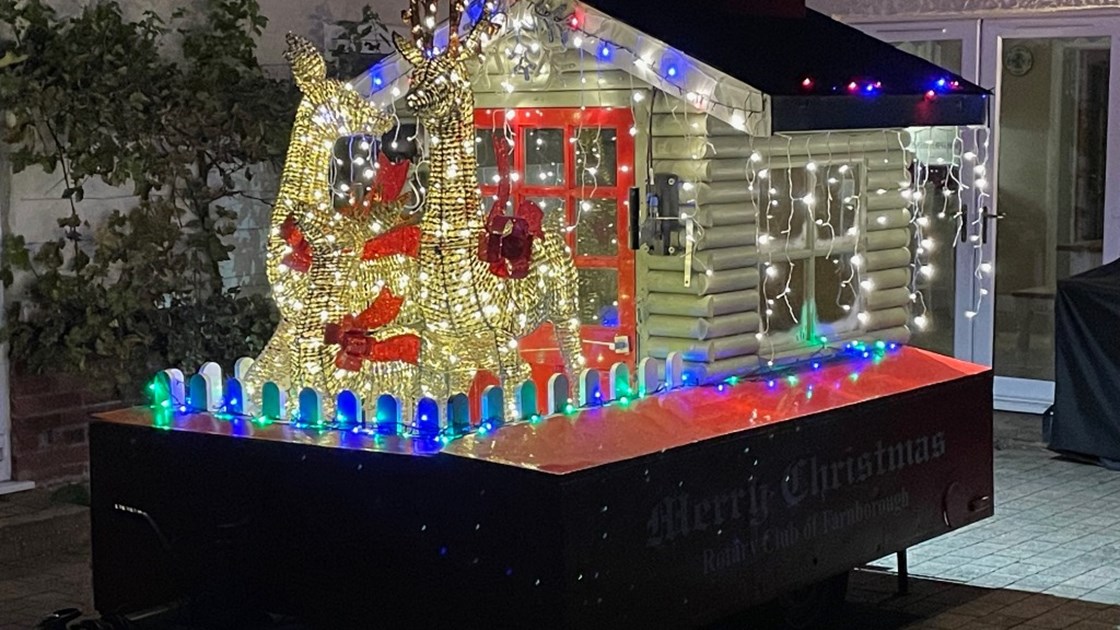 Farnborough Rotary Christmas Float 2024 - JustGiving