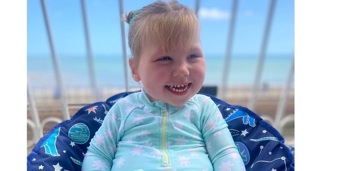 Hannah Middleton is fundraising for Tree of Hope