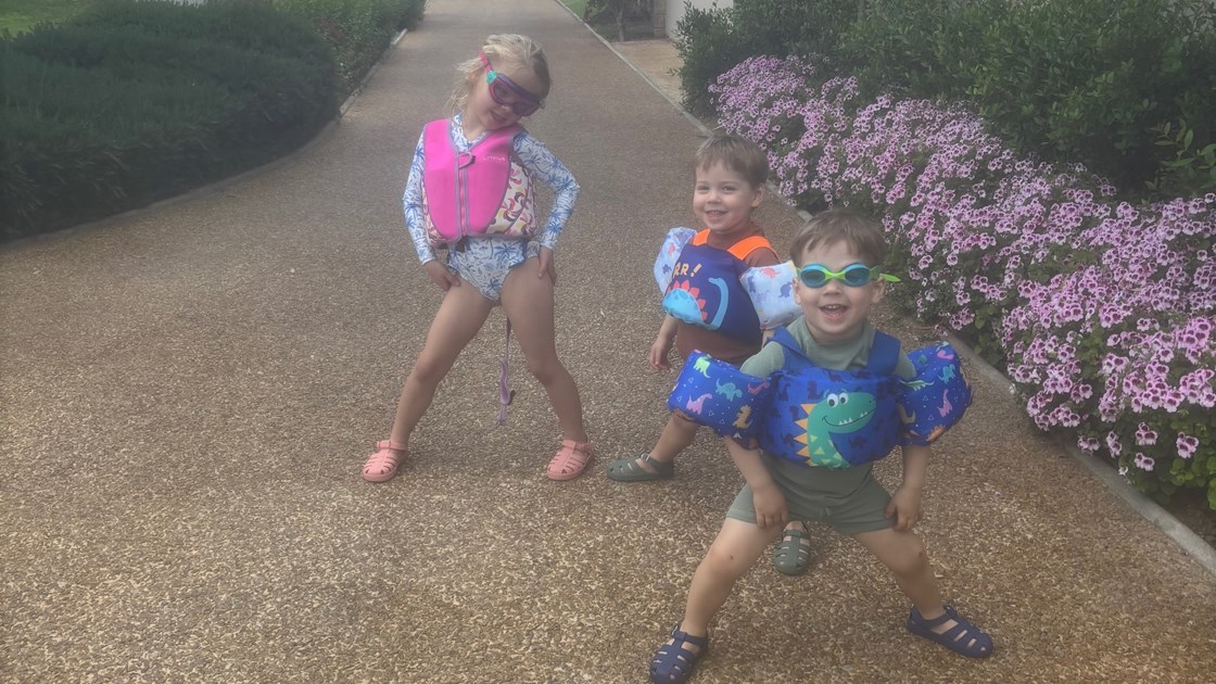 Jessica Mcclymont is fundraising for Twins Trust