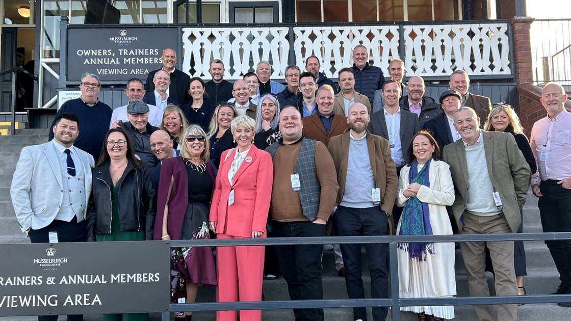 billy guthrie is fundraising for Macmillan Cancer Support