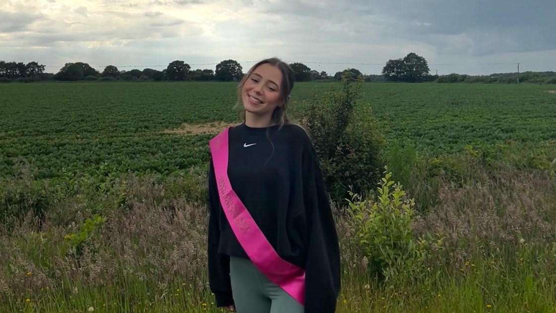 Carly Harrison is fundraising for Mind