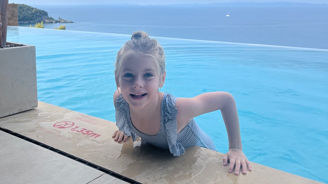 Isabelle TEMPLE is fundraising for Restless Development