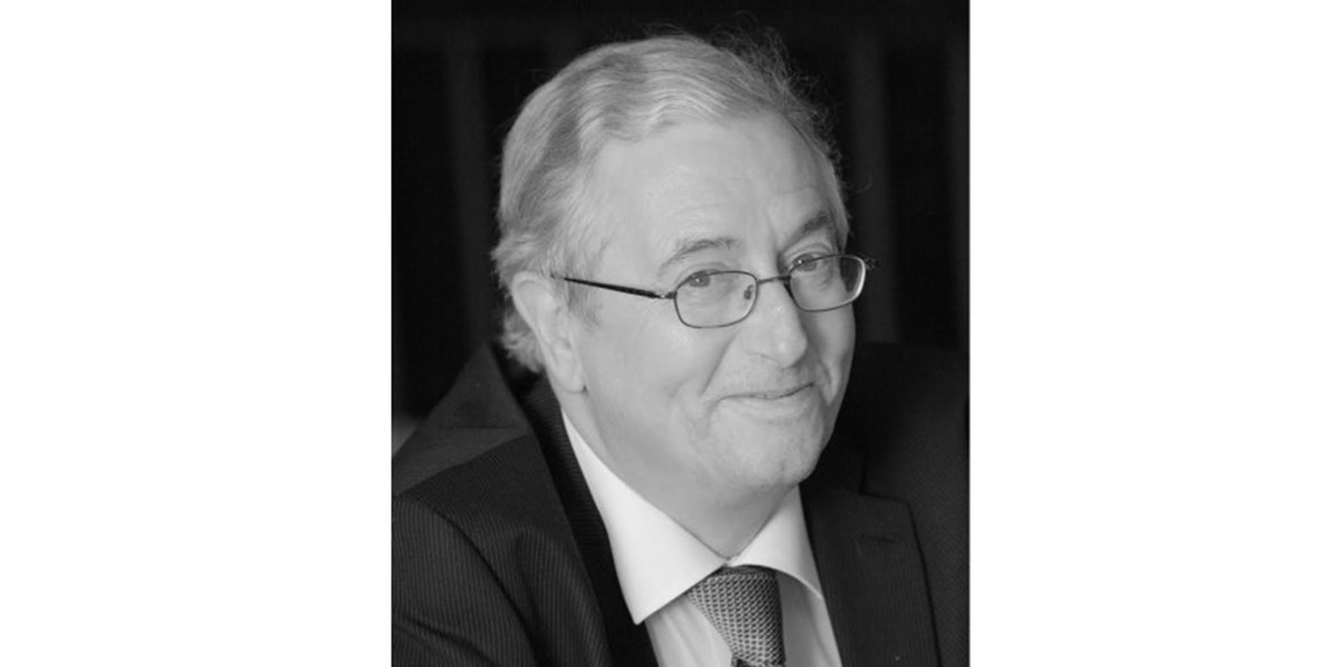 TheRunningManZ Paul is fundraising for Alzheimer's Research UK