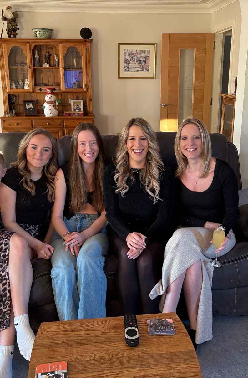 Kerry Simpson is fundraising for Breast Cancer Now