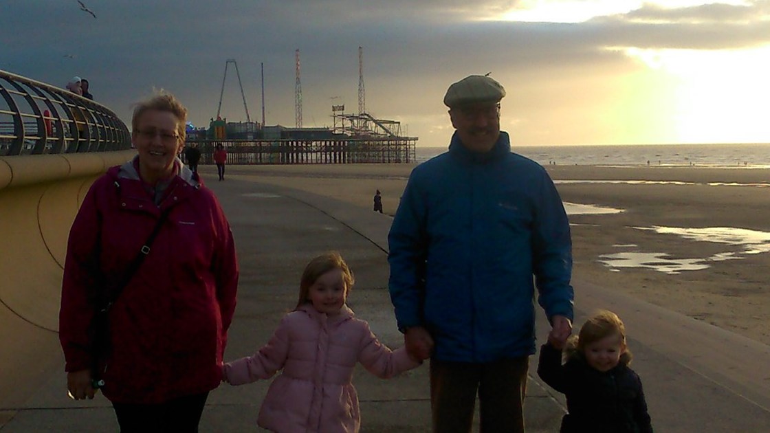 Team Plovie is fundraising for Alzheimer's Society