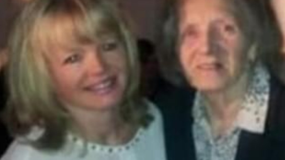 Christine Ashton is fundraising for Alzheimer's Society