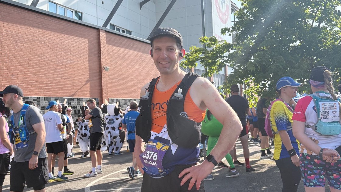 Nick’s running the Leeds Marathon 2025! is fundraising for Yorkshire ...