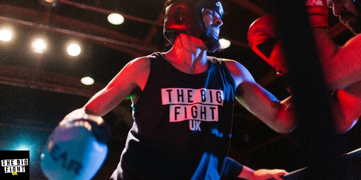 THE BIG FIGHT UK is fundraising for Lives Not Knives