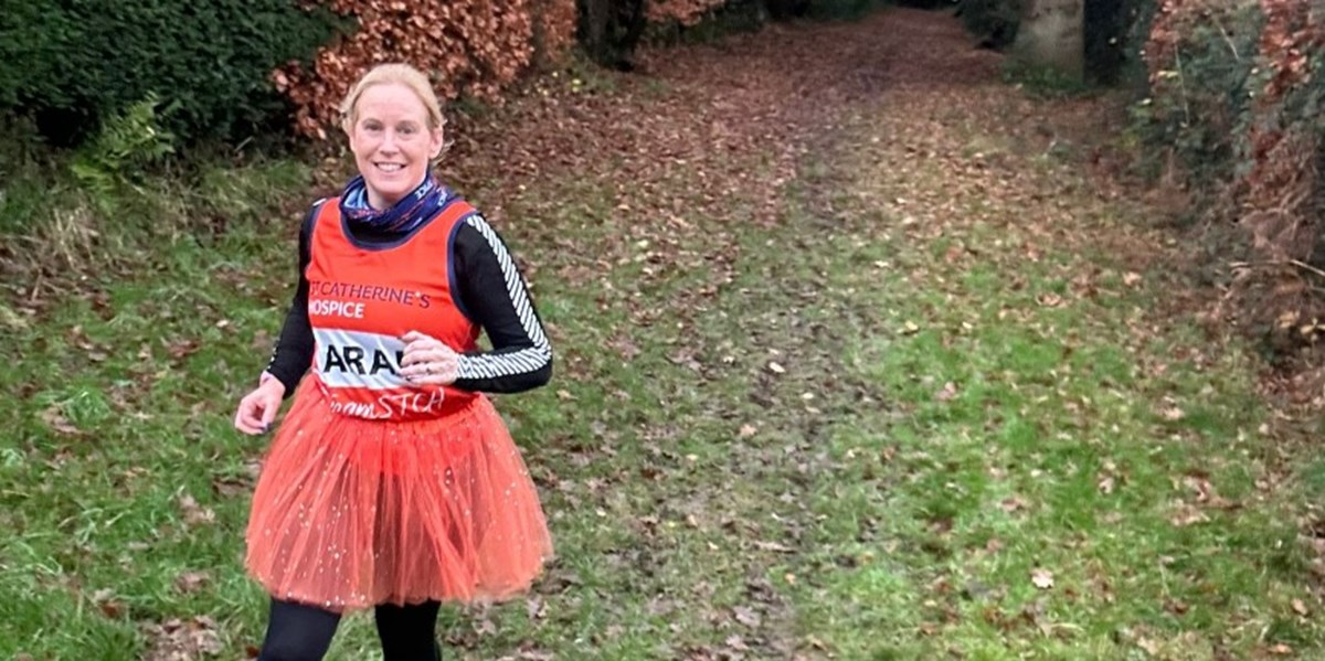 Sarah Williams is fundraising for St Catherine’s Hospice (Crawley)