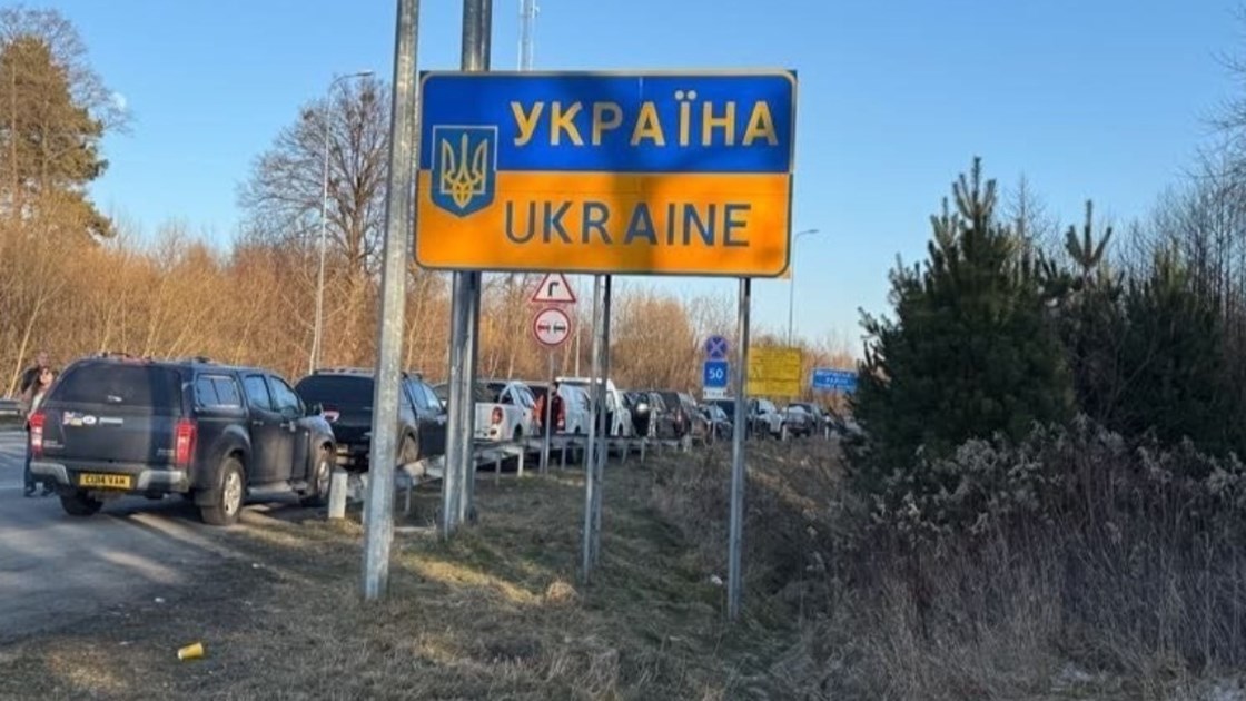 Jonathan Baines is fundraising for CONVOY4UKRAINE