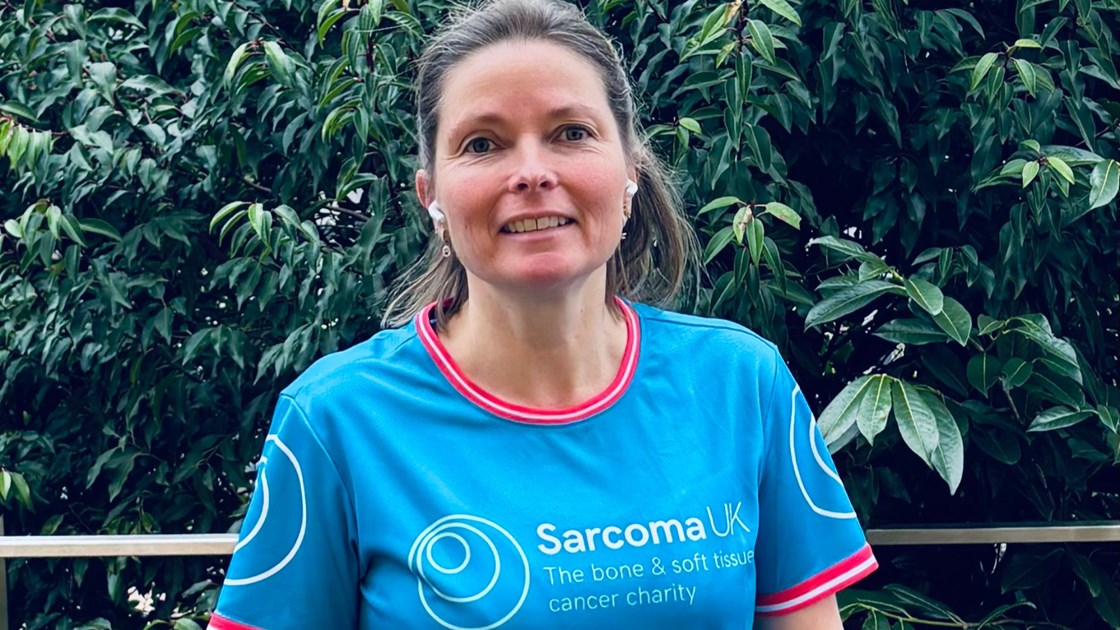 Fiona Alexander is fundraising for Sarcoma UK