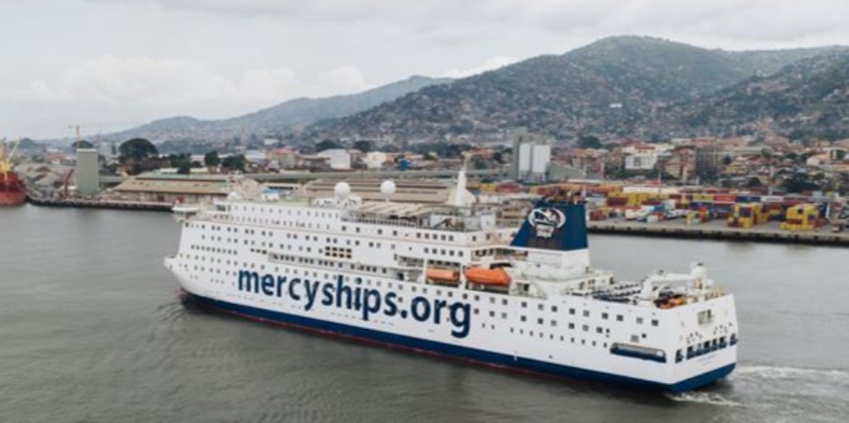Maureen Cook is fundraising for Mercy Ships